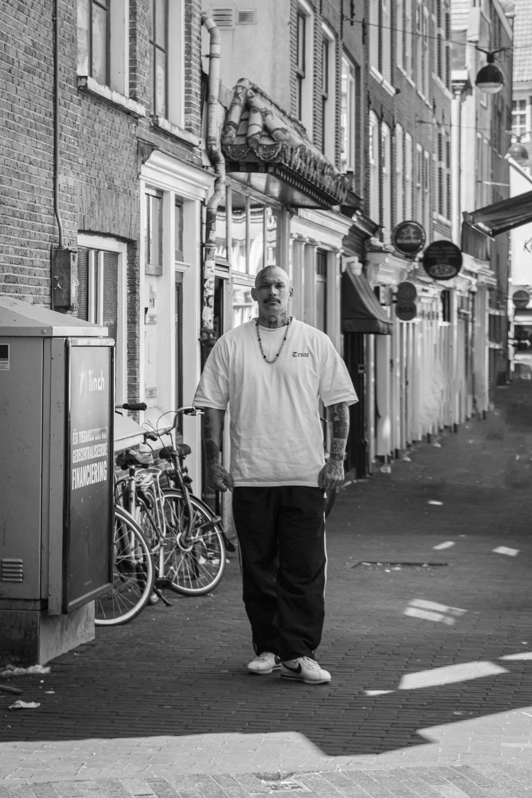 Ex-gedetineerde Ramon: ‘Mensen zien dat ik wat heb meegemaakt en voelen ...